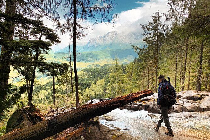 Hike the Gorgeous Trails in Washington - Authenticity and Authentic Trails