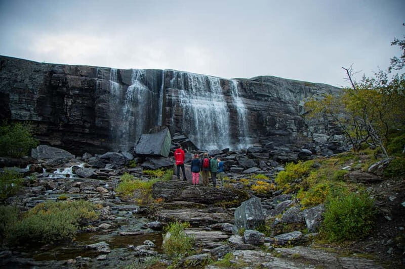 Hike to Orvvosfossen Waterfall - An In-Depth Look at the Hike to Orvvosfossen Waterfall