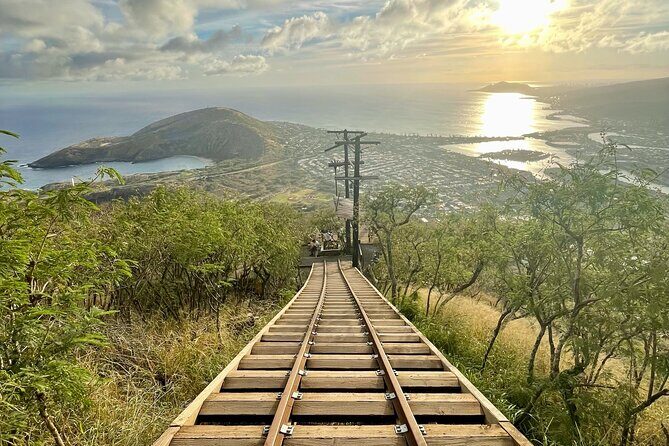 Hike to the top of KokoHead Crater - Private Transportation/Group - What You Can Expect from This Tour