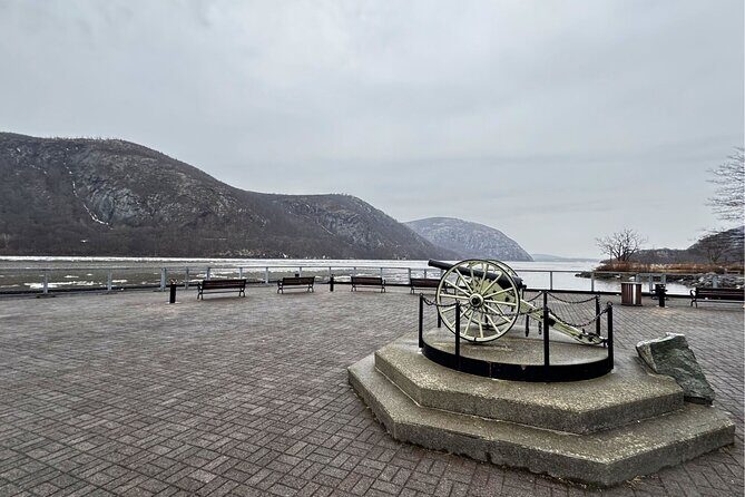 Hikes in New York: Little Stony Point - The Sum Up: Who Should Consider This Experience?