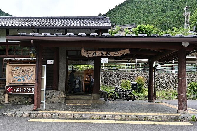 Hiking Adventure to Mt. Kawanori, into Tokyos Wilderness - Who Should Consider This Tour?