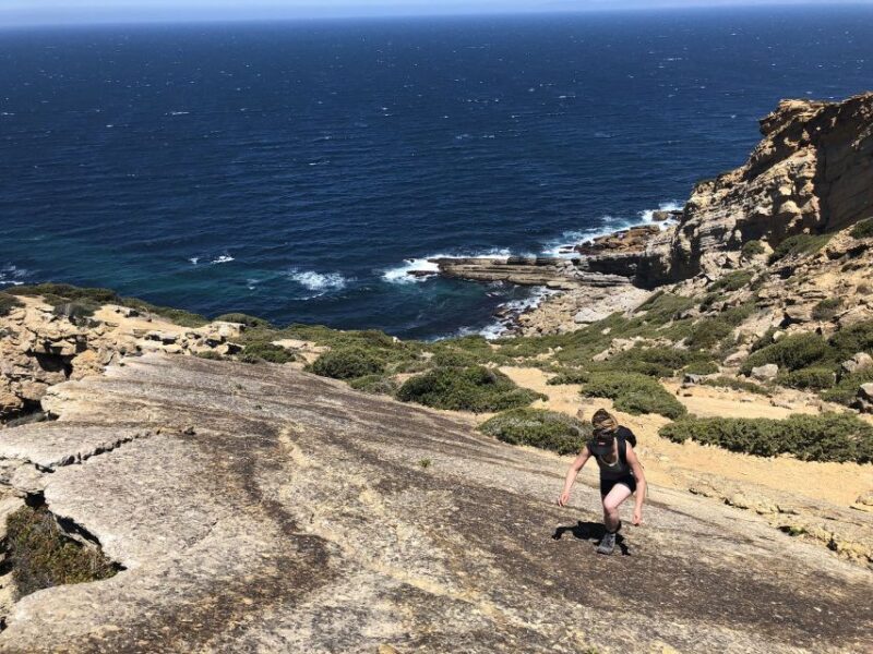 HIKING around Lisbon: Jurassic Dinosaur Trails of Espichel - Key Points