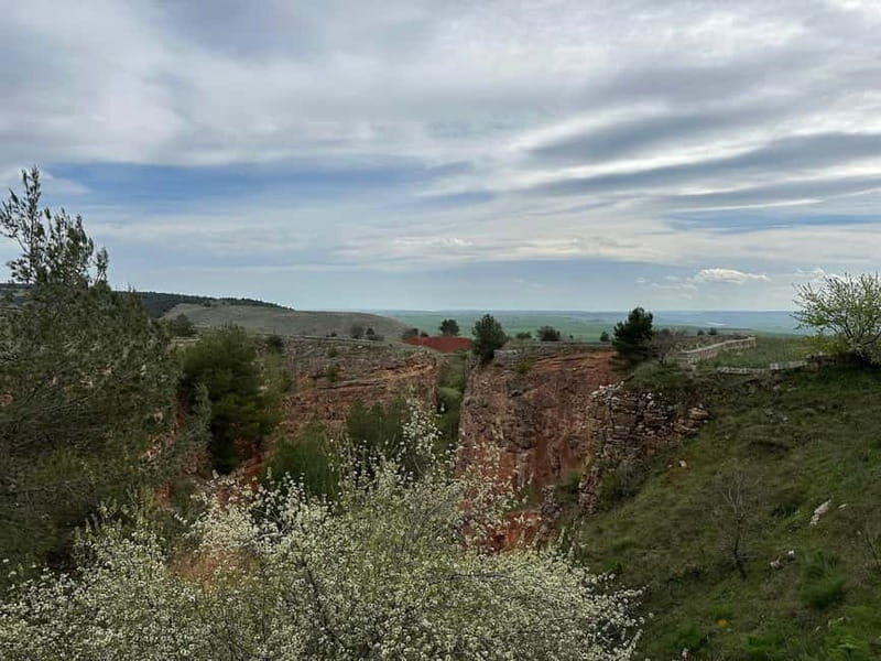 Hiking at the Bauxite Mines in the Alta Murgia National Park - Exploring the Bauxite Mines: A Genuine Natural and Historic Experience
