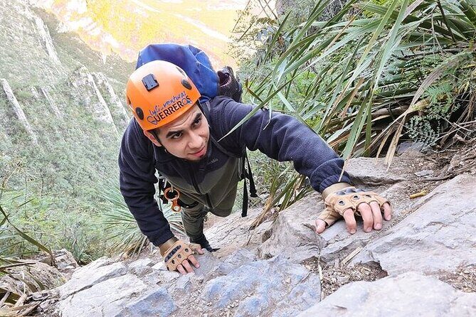Hiking Climbing And Rappelling In The Eaglets Nest - The Sum Up