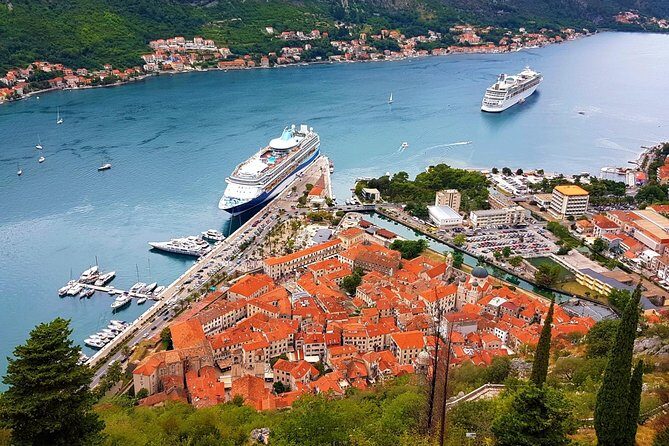Hiking downhill from Krstac to Kotor, visit San Giovanni fortress - Key Points