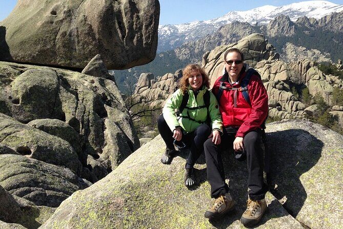 Hiking in Madrid National Park with Transport - FAQ