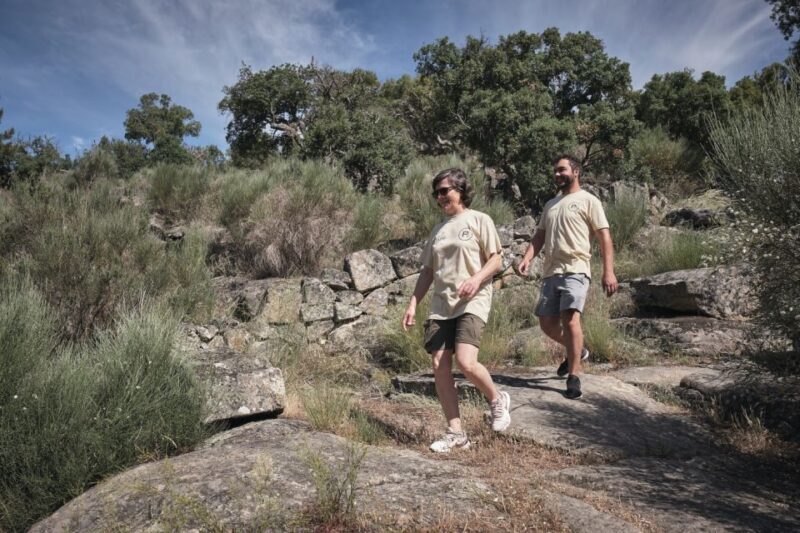 Hiking in Nature: Guided paths passing through Marvão - The Guides and Support Materials