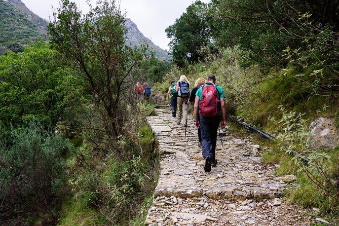 Hiking in Ridomo Gorge with Picnic - What to Expect on the Trail