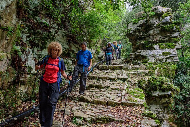 Hiking in Ridomo Gorge with Picnic - What the Reviews Say
