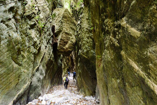 Hiking in Ridomo Gorge with Picnic - FAQs