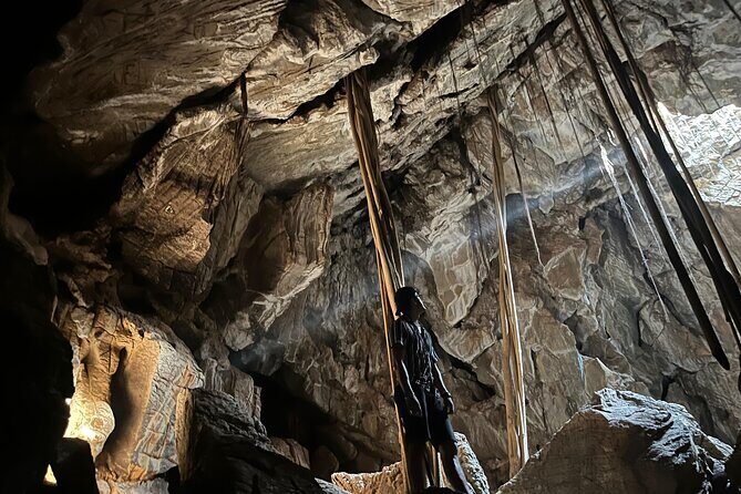 Hiking in the Tiger Cave - Discovering the Charm of Hiking in the Tiger Cave