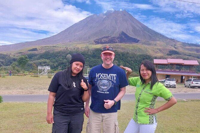 Hiking Sibayak volcanoe and city tour arround Berastagi - An In-Depth Look at the Experience