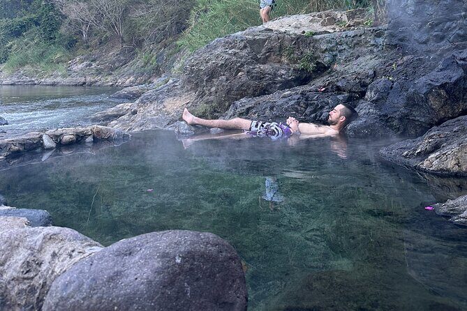 Hiking to Secret Hot Springs in the Mountain - Key Points