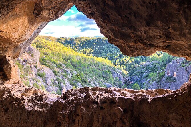 Hiking Tour of the Roman Aqueduct of Peña Cortada and Ruta de Agua - An In-Depth Look at This Hiking Tour