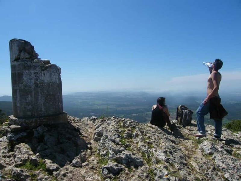 Hiking Tour to the highest point of Arrábida Mountain - The Sum Up