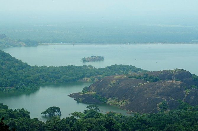 Hill Station Tour from Coimbatore to Valparai - 2 days - Who Should Consider This Tour?