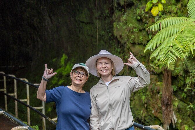 Hilo Excursion Volcanoes Akaka Falls And Black Sand Beach - The Sum Up