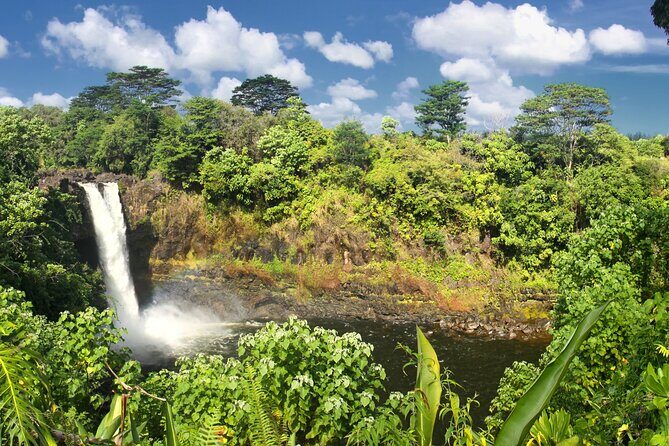 Hilo Shore Excursion: Safari Lava Caves, Falls and Highlights - Rainbow Falls: Nature’s Prismatic Show