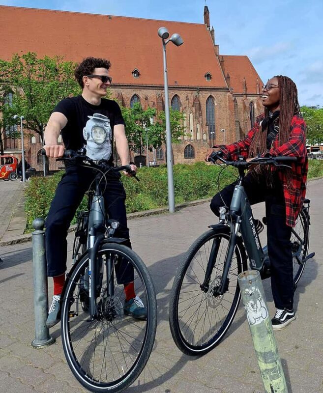 Hilton Head Island Electric Bike Rentals - The Scenic Trails and Highlights