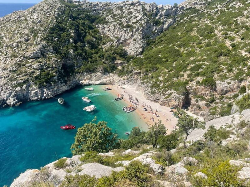 Himare to Grama Bay: All day boat trip with Drink&Snorkel - The Experience in Detail