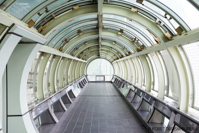 Himeji Castle and Akashi Kaikyo Bridge Walking Tour from Kyoto - An In-Depth Look at the Tour Itinerary