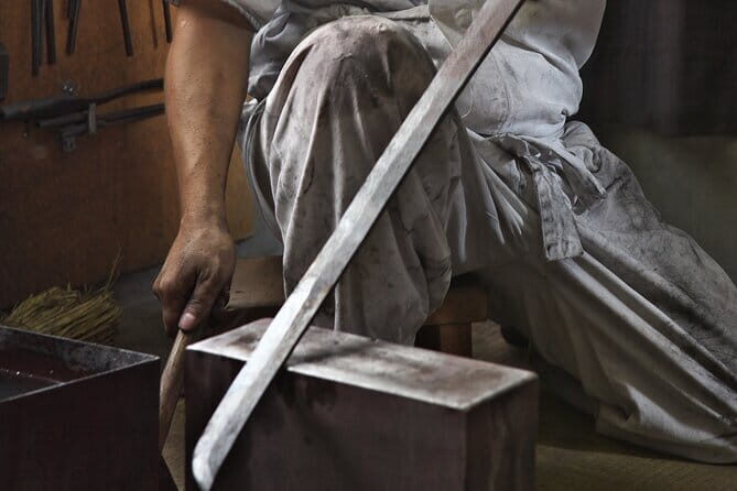 Himeji Castle Tour and Sword Smithing Observation - Unveiling Japan’s Heritage: Himeji Castle Tour and Sword Smithing Observation