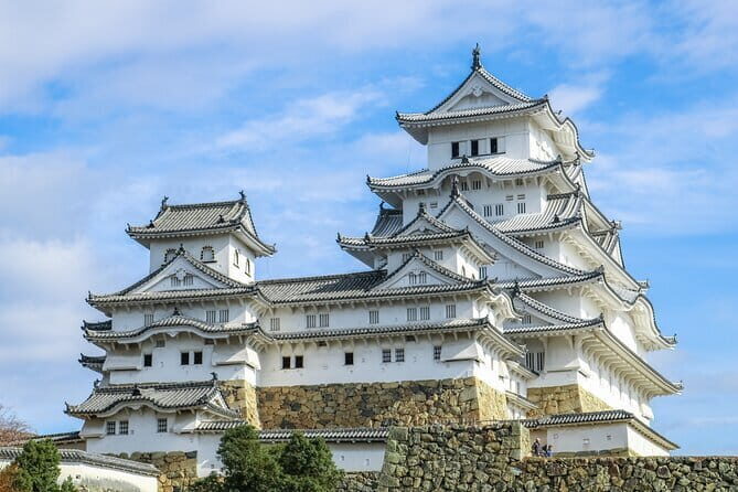 Himeji Castle Tour and Sword Smithing Observation - Who Will Enjoy This Tour Most?