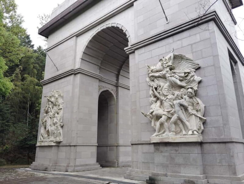 Himeji: Explore Taiyo Parks Hidden Castle & World Landmarks - Key Points