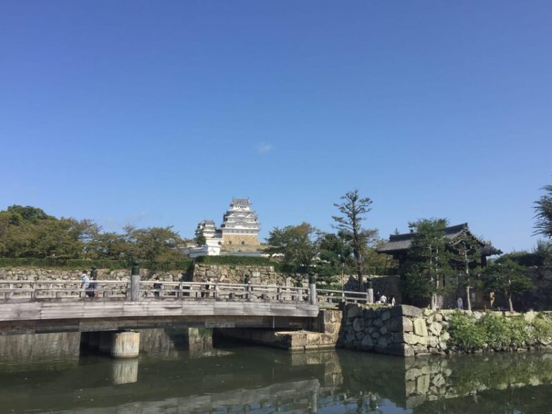 Himeji: Private Guide Tour of the Castle from Osaka or Kyoto - A Closer Look at the Experience