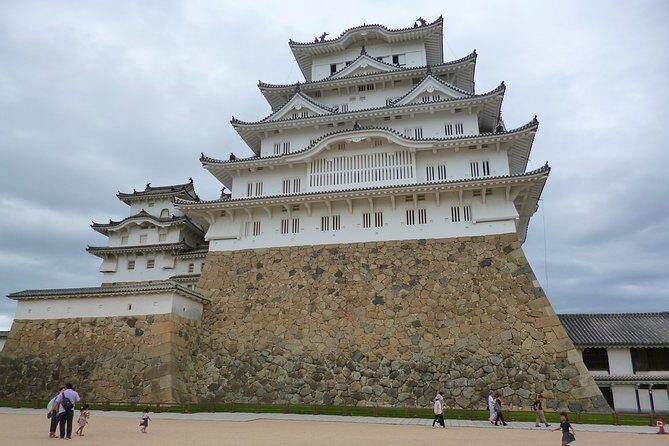 Himeji Private Tour from Osaka or Kobe - Pricing and Value