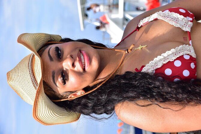 Hip Hop Adult Only Party Boat with Unlimited drinks & Sandba stop - Duration and Practical Considerations