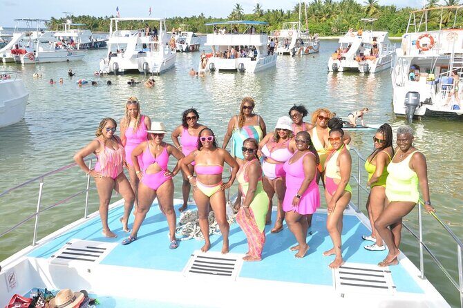 Hip Hop Adult Only Party Boat with Unlimited drinks & Sandba stop - The Value Proposition