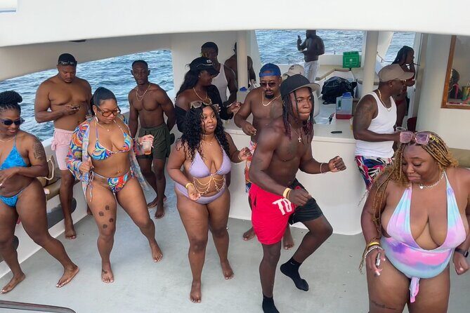 Hip Hop Beat and Live Dj Adults Only Party Boat and Free drinks - Final Thoughts: Who Is This Tour Perfect For?