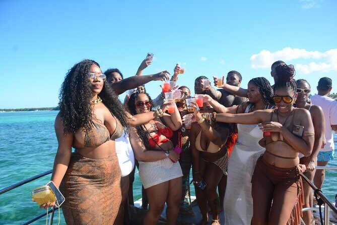 Hip Hop Party Boat Booze Cruise with Open Bar (Adults Only) - Key Points
