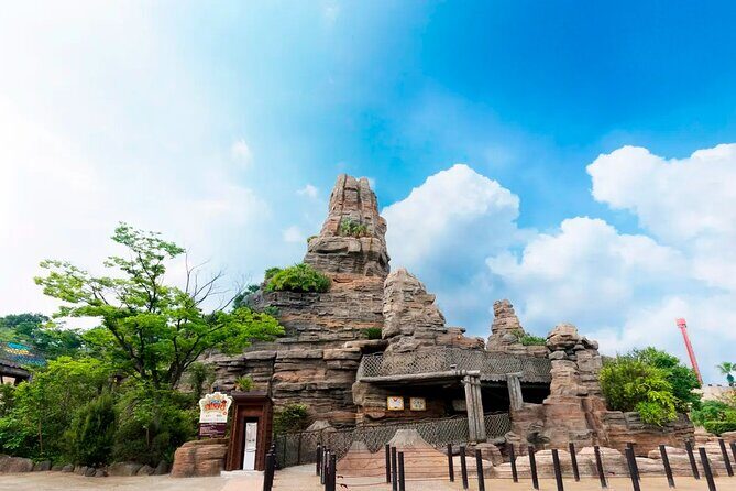 Hirakata Park Adventure Admission Ticket - Value for Money