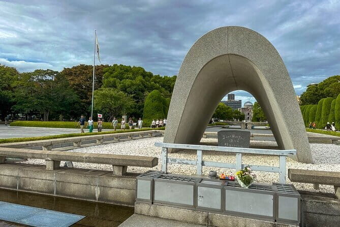 Hiroshima and Miyajima Day Trip with Itsukushima Shrine & Ferry - An Ideal Day for Curious Travelers