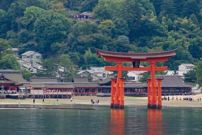 Hiroshima and Miyajima Private Guided Tour - Exploring Hiroshima and Miyajima: A Full Review