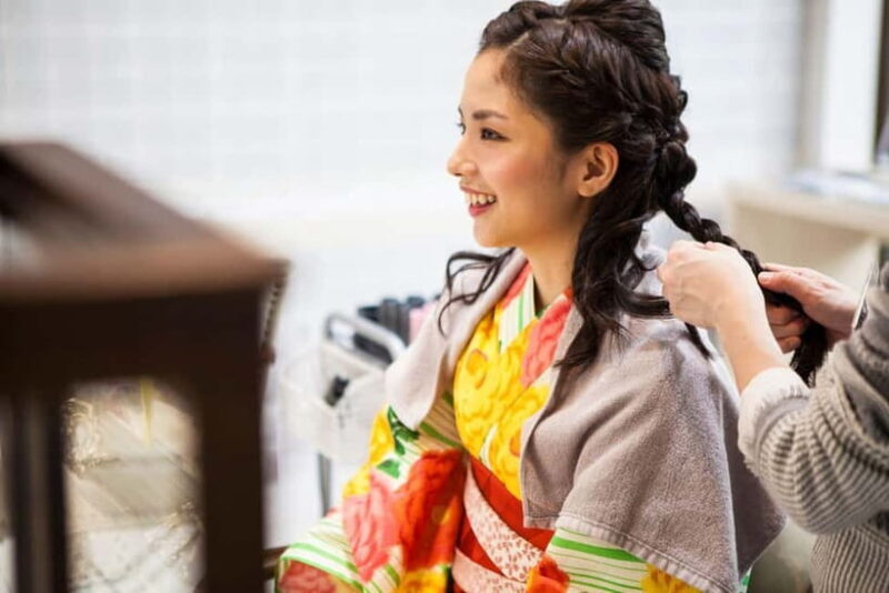 Hiroshima: Experience Japanese kimono by renting it - Exploring Hiroshima Through a Kimono Experience