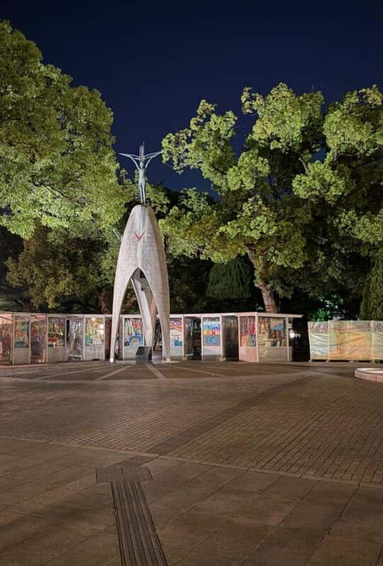 Hiroshima: From Tragedy to Peace Memorial Park Tour. - An Honest Look at the Hiroshima Peace Memorial Park Tour