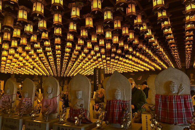 Hiroshima guide take you to two World Heritage Sites in Hiroshima - A Closer Look at What You’ll Experience