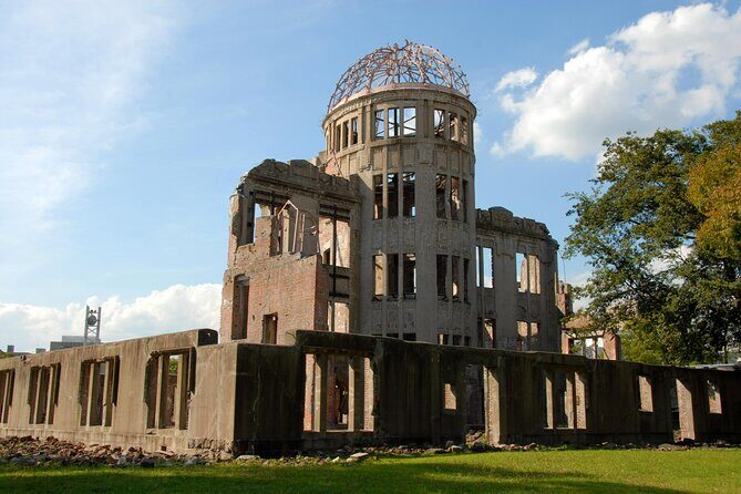 Hiroshima, Miyajima 1 Day Bus with Indian Lunch from Osaka, Kyoto - FAQs