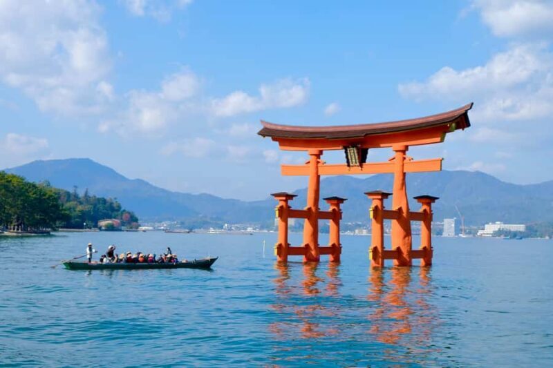 Hiroshima & Miyajima: 2 UNESCO Sites Small Group local guide - Key Points