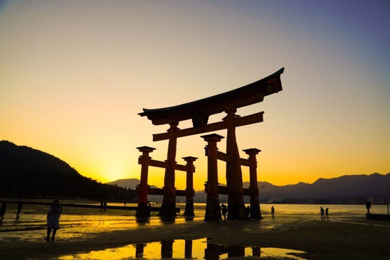 Hiroshima: Miyajima Half-day Historical Walking Tour - Accessibility & Practical Tips