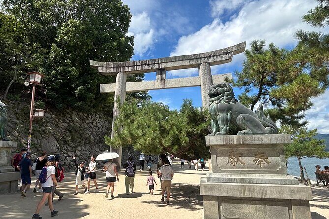 Hiroshima & Miyajima Tour: Peace Park, Dome & Shrine Visit - Discovering the Highlights of Hiroshima and Miyajima