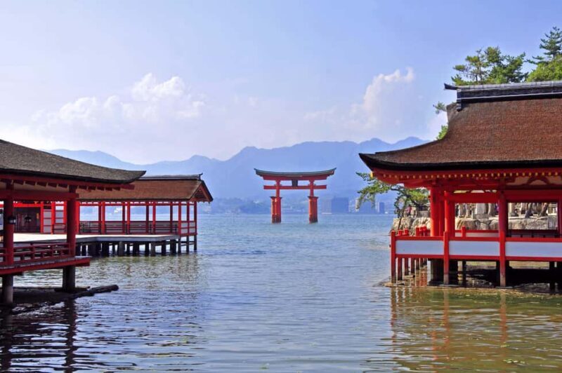 Hiroshima, Osaka, Kyoto: Hiroshima & Miyajima 1-Day Bus Tour - Hiroshima – A City of Reflection