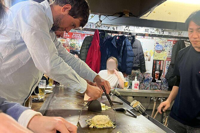 Hiroshima Peace Bicycle Tour and Okonomiyaki Dinner - Key Points