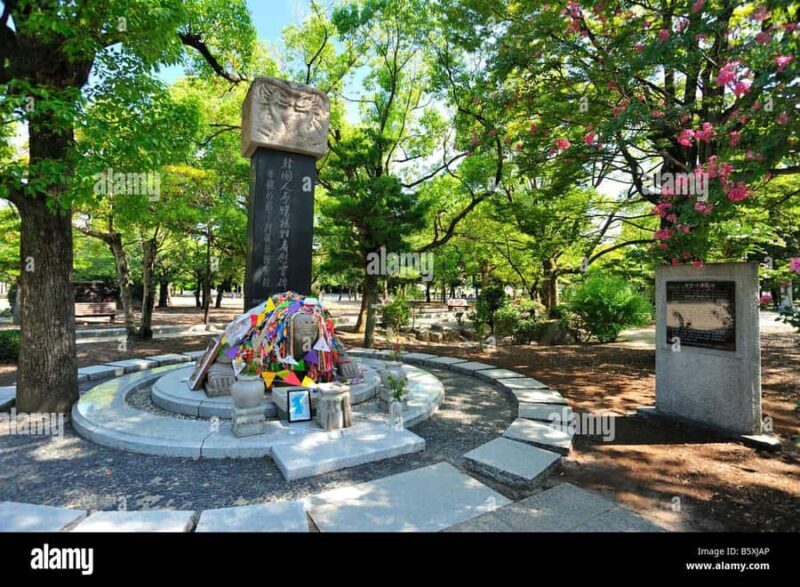Hiroshima: Peace Memorial and Atomic Bomb Dome Private Tour - The Experience: Why It Works