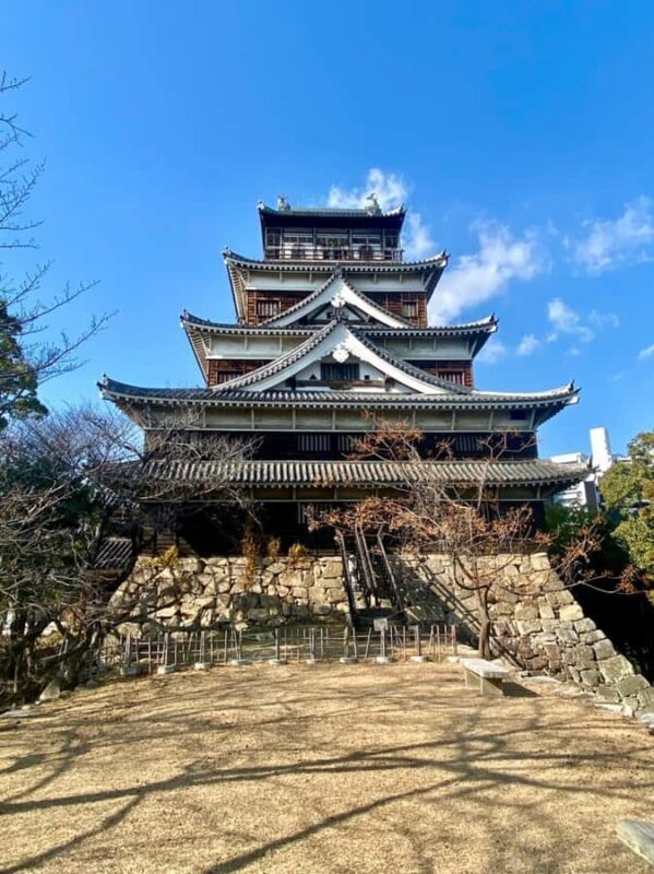 Hiroshima: Peace Memorial, Castle & Garden Walking Tour - The Sum Up