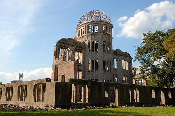 Hiroshima Peace Museum and Miyajima Private Tour - An Overview of the Experience