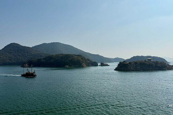 Hiroshima: Tomonoura Nostalgic Port Town Private Tour with Local - An Authentic Glimpse of Tomonoura